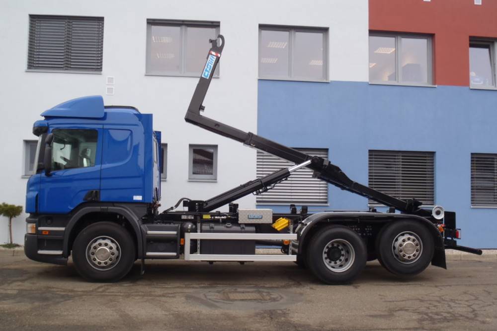 Abrollkipper 20000 - Fahrzeugtechnik Tischler - Abrollsysteme vom ...